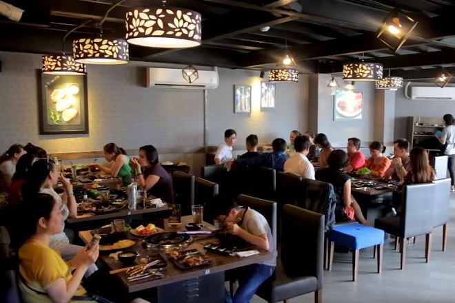 Quá Đã BBQ - review menu, giá buffet & lẩu do "ông hoàng cải lương" nấu